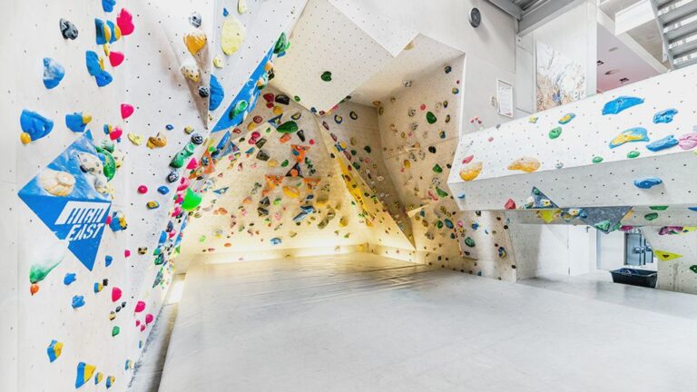 Best Bouldering Gym Munich: 8 Top Locations for Climbing - Urban Sports ...